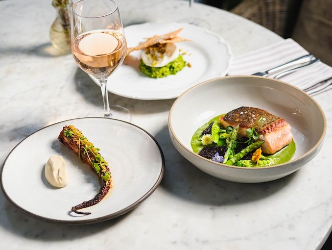 Experiences | Manhattan Dining | The Terrace and Outdoor Gardens