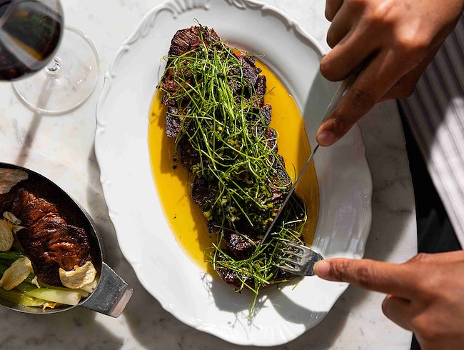 Experiences | Manhattan Dining | The Terrace and Outdoor Gardens